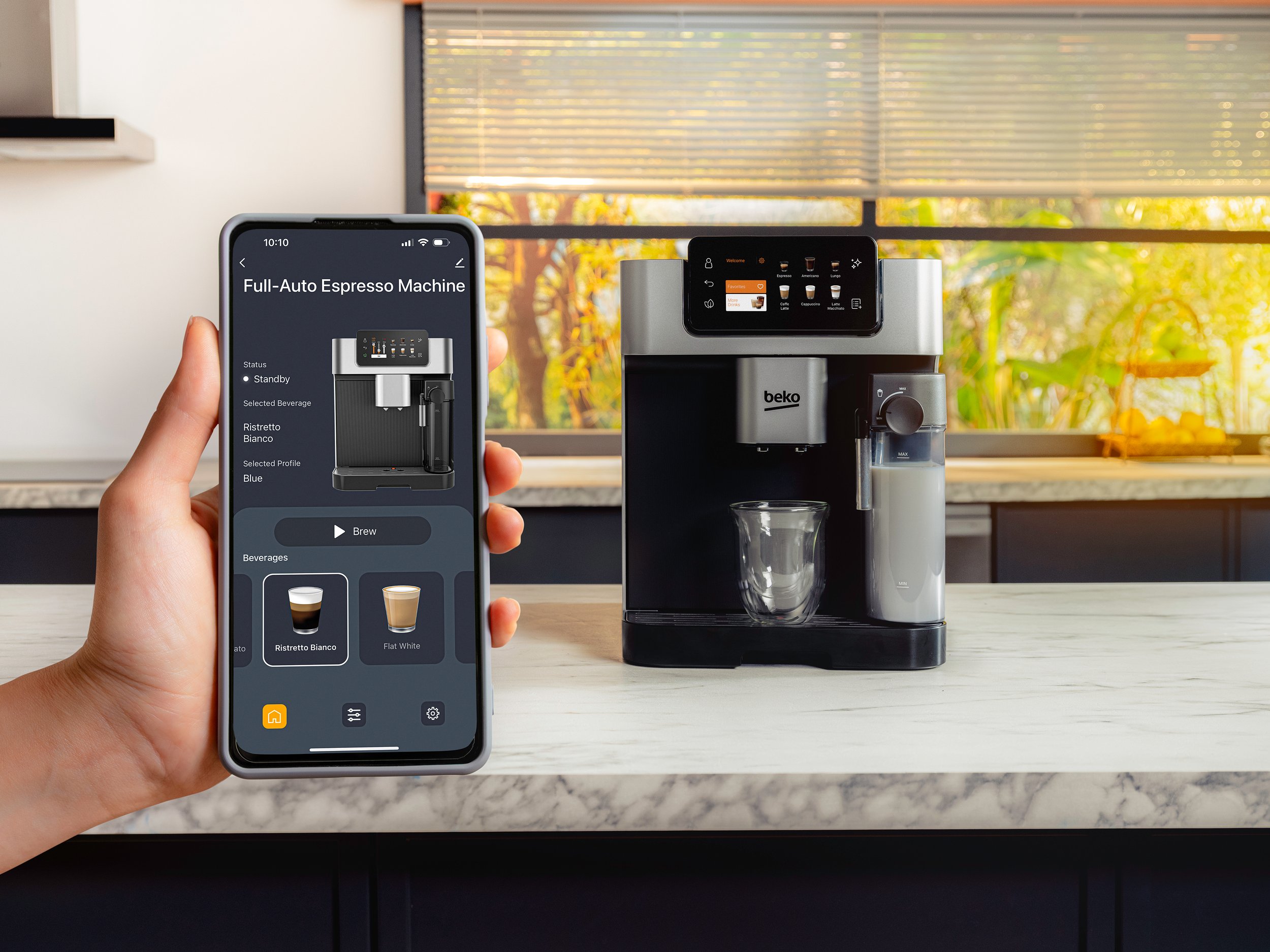 CaffeExperto Bean To Cup Coffee Machine with Integrated Milk Jug CEG7348X | Beko UK